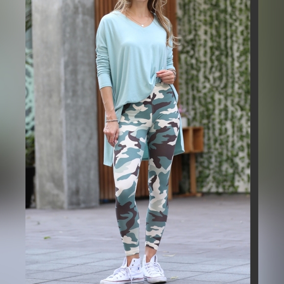 Tops | 70 New Fabulous Boho Dolman Long Sleeve Vneck Side Slit Tunic ...